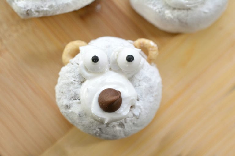 Easy DIY Polar Bear Christmas Donuts - Shrimp Salad Circus
