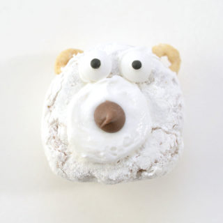 Easy DIY Polar Bear Christmas Donuts - Shrimp Salad Circus