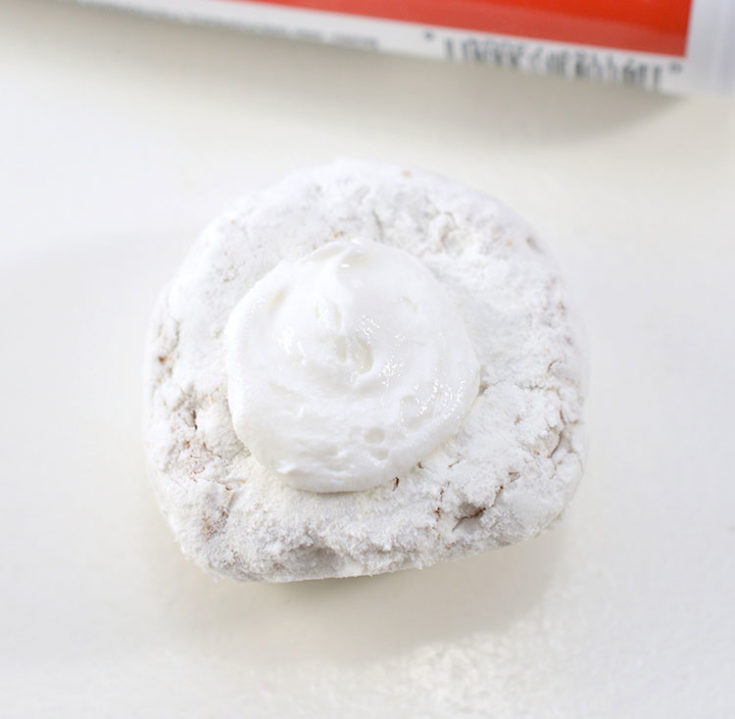 Easy DIY Polar Bear Christmas Donuts - Shrimp Salad Circus