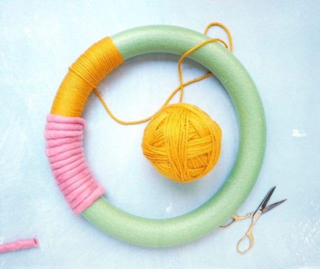 How to Make a Wreath Step by Step - Colorful Holiday Decor - Shrimp ...